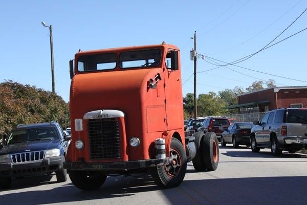 The Highboy: A Look Back At The Unconventional Corbitt 600 Truck