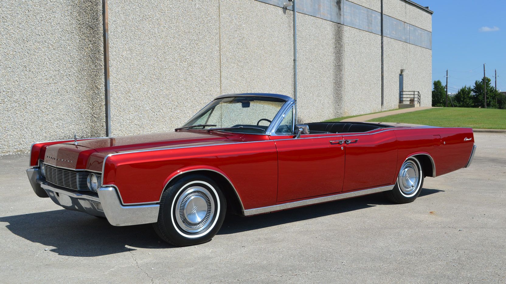 Check Out Out These Old Presidential Cars Before "The Beast"