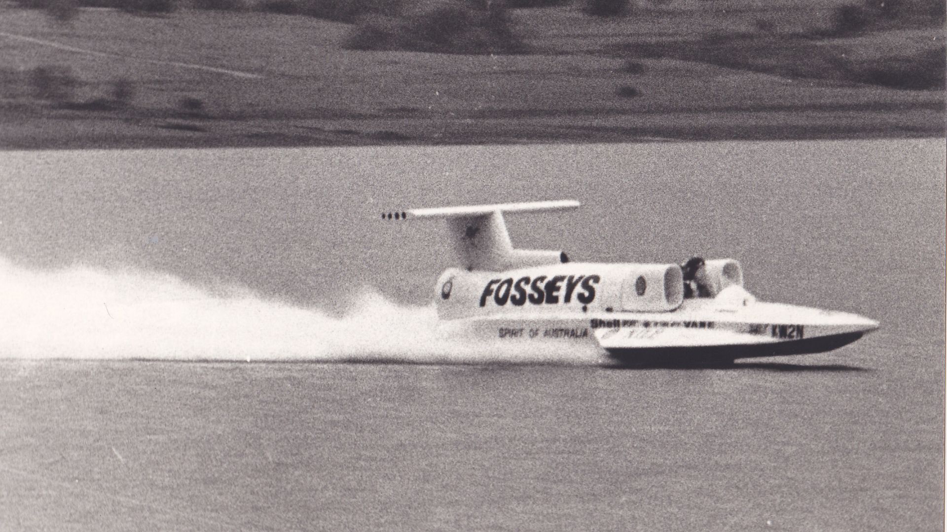 This Is Why The Record For The World's Fastest Boat Hasn't Been Broken ...