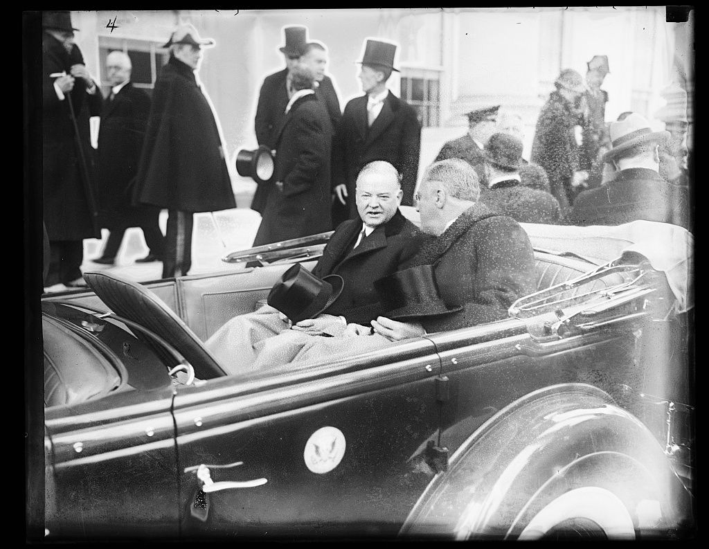 Check Out Out These Old Presidential Cars Before "The Beast"