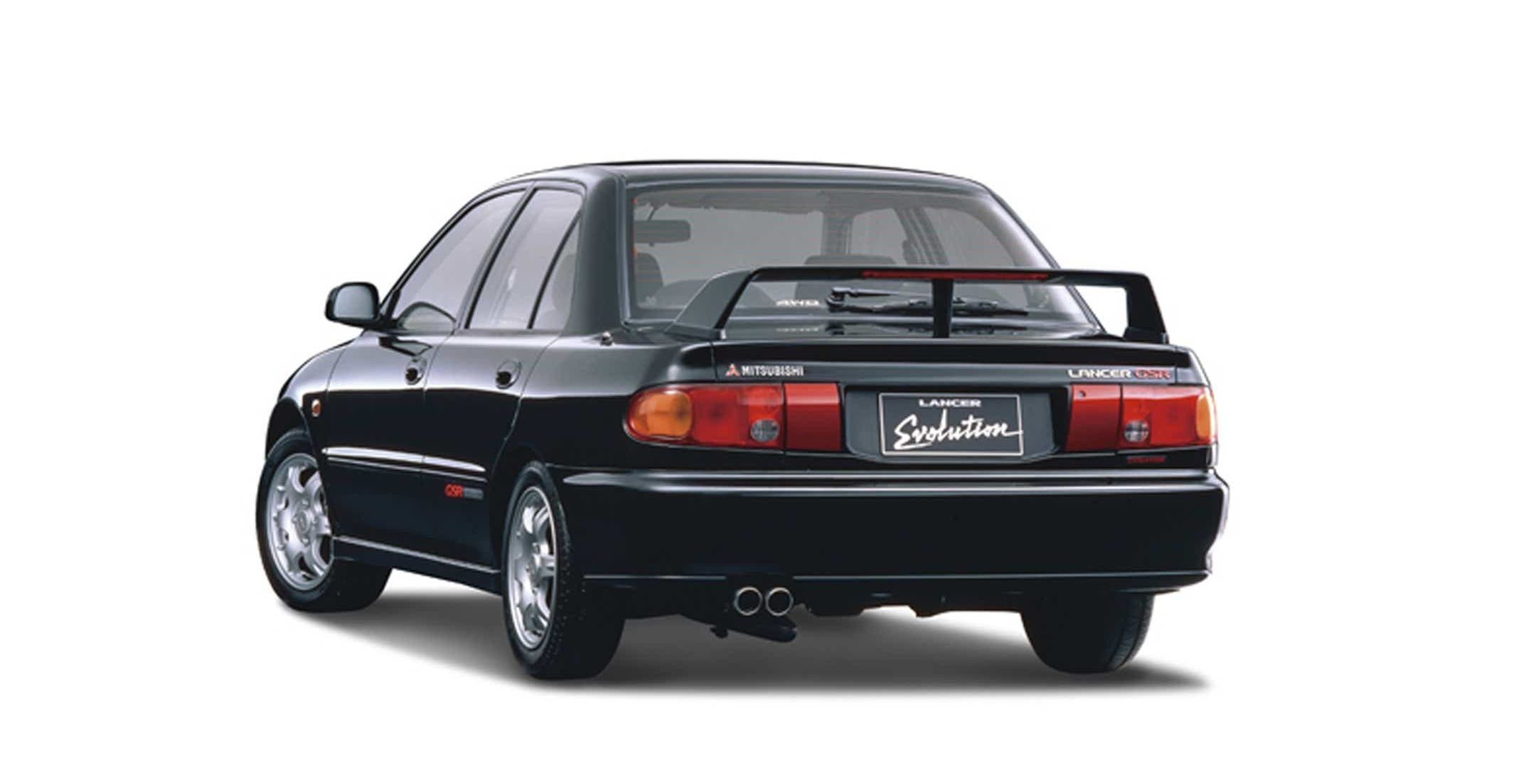 Here's How The Mitsubishi Lancer Evolution Evolved