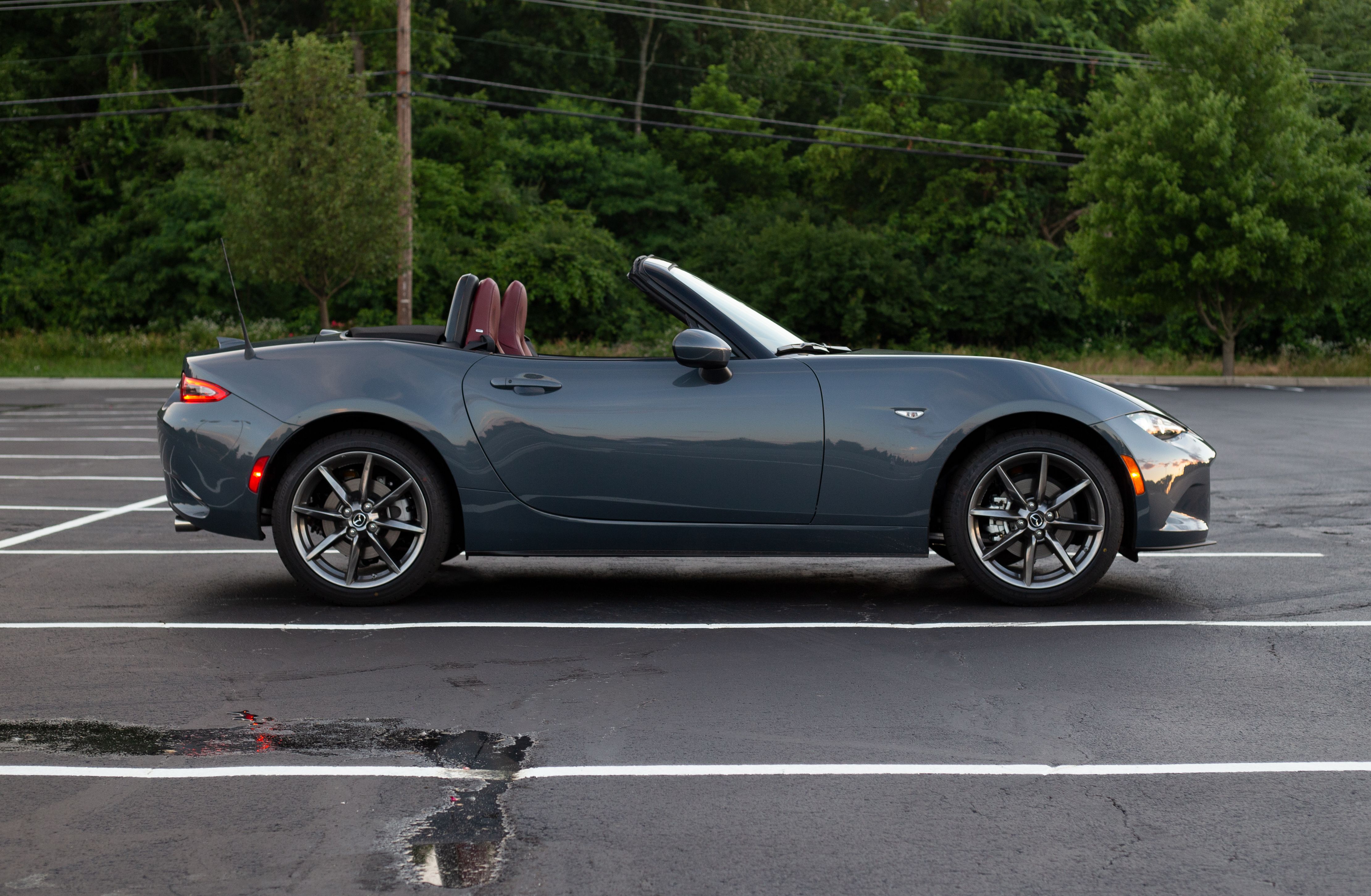 Here's Why The Miata Is The Perfect Car For Summer