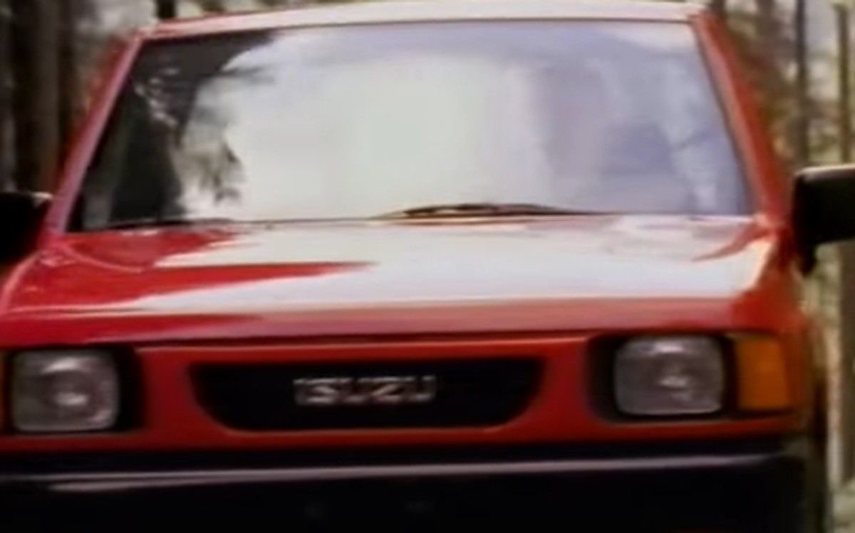 Here's What A 1992 Isuzu Pickup Is Worth Today