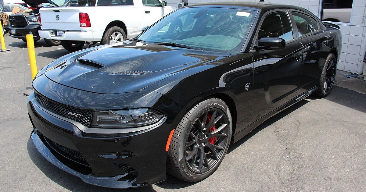 Here's How The Dodge Charger SRT Hellcat Compares With The Audi RS7