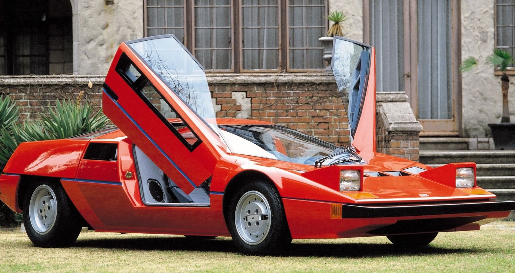 10 Weird And Wonderful JDM Cars We Wish Were Sold Here