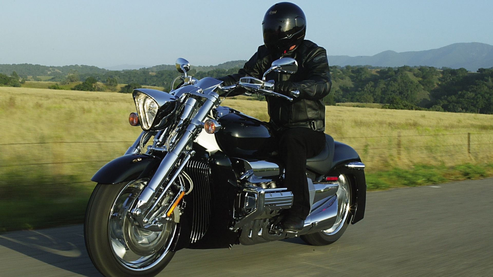 10 Badass Muscle Motorcycles That Dominate The Road