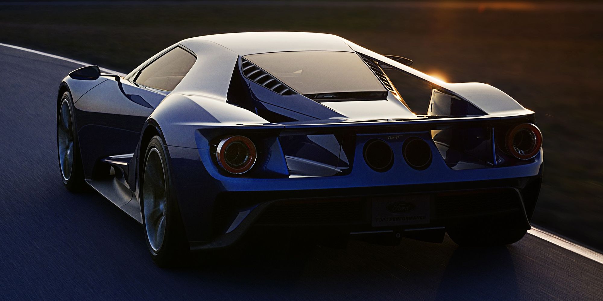 5 Reasons Why The New Ford GT Is Awesome (5 Reasons Why We'd Have The ...