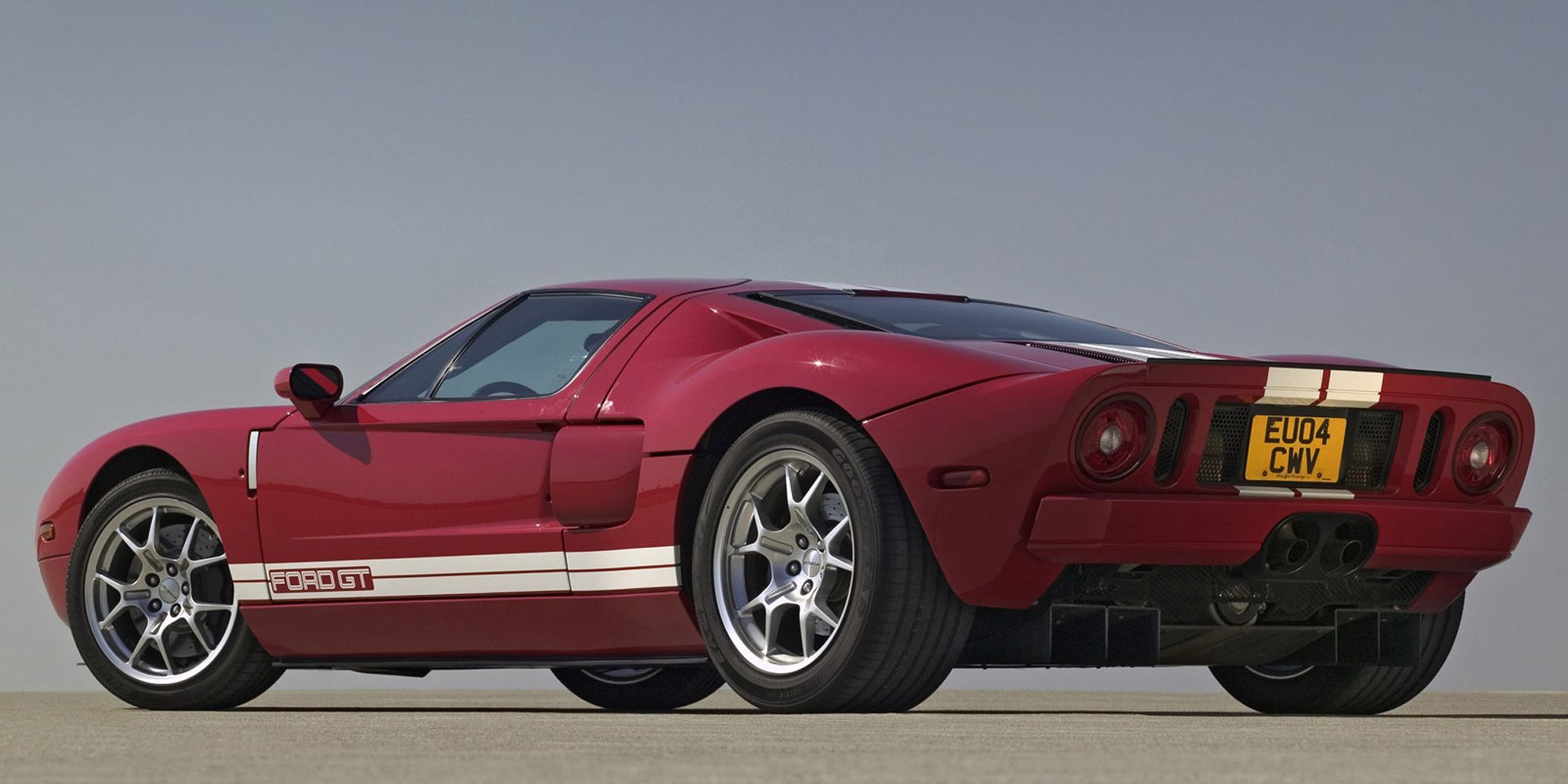5 Reasons Why The New Ford GT Is Awesome (5 Reasons Why We'd Have The ...