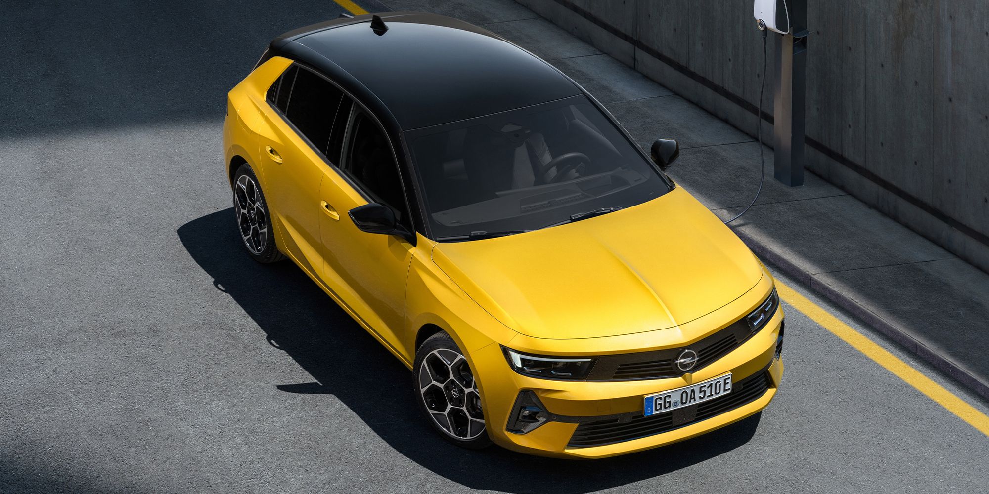 Here's Everything You Need To Know About The New Opel Astra