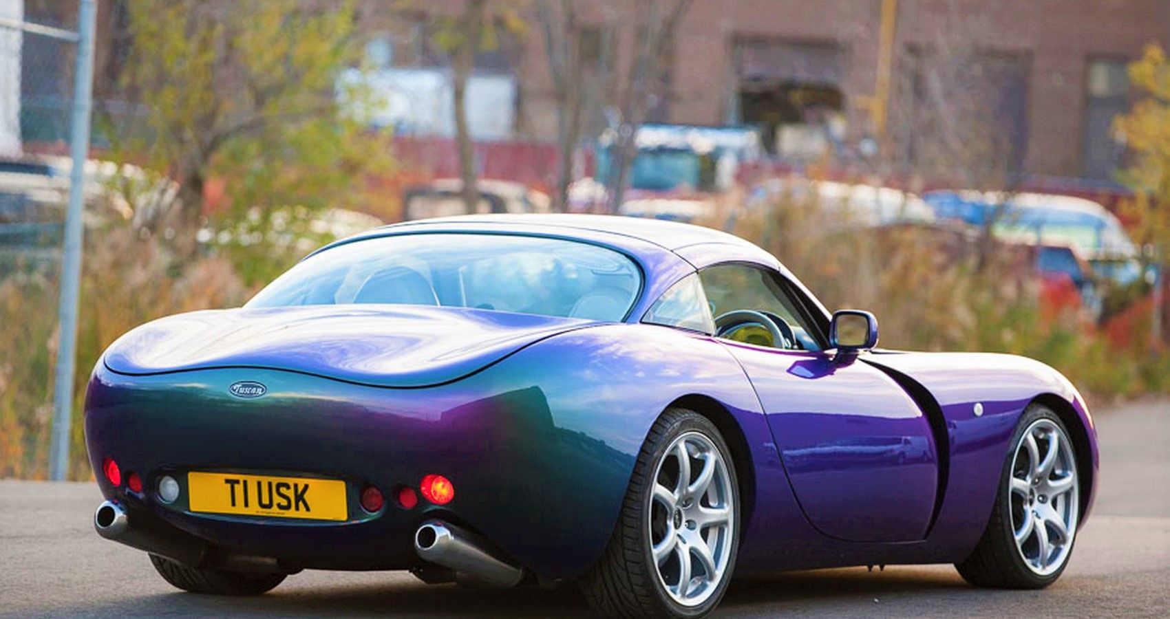 10 Movie Cars That Totally Stole The Show