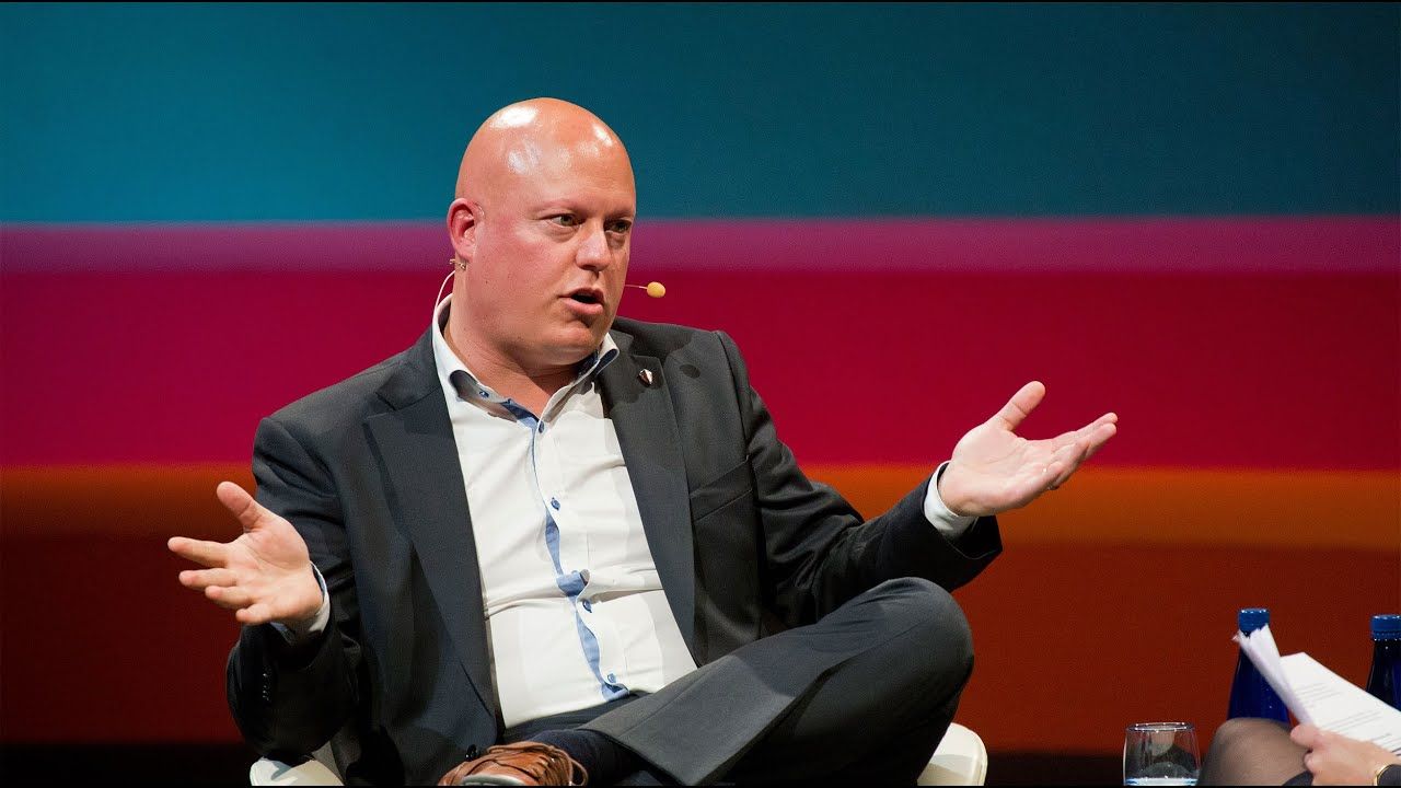 10 Fast Facts About Christian Von Koenigsegg