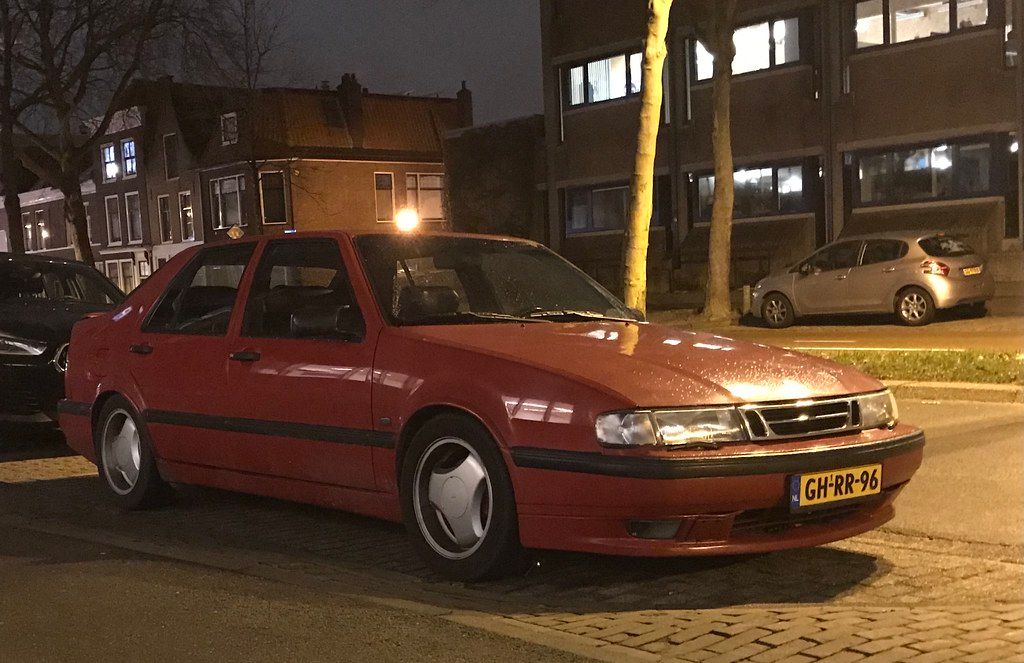 Saab 9000: Costs, Facts, And Figures