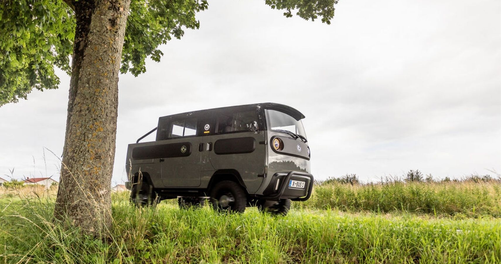 Electric XBUS That Morphs Into Nine Body Styles Now Accepting Reservations