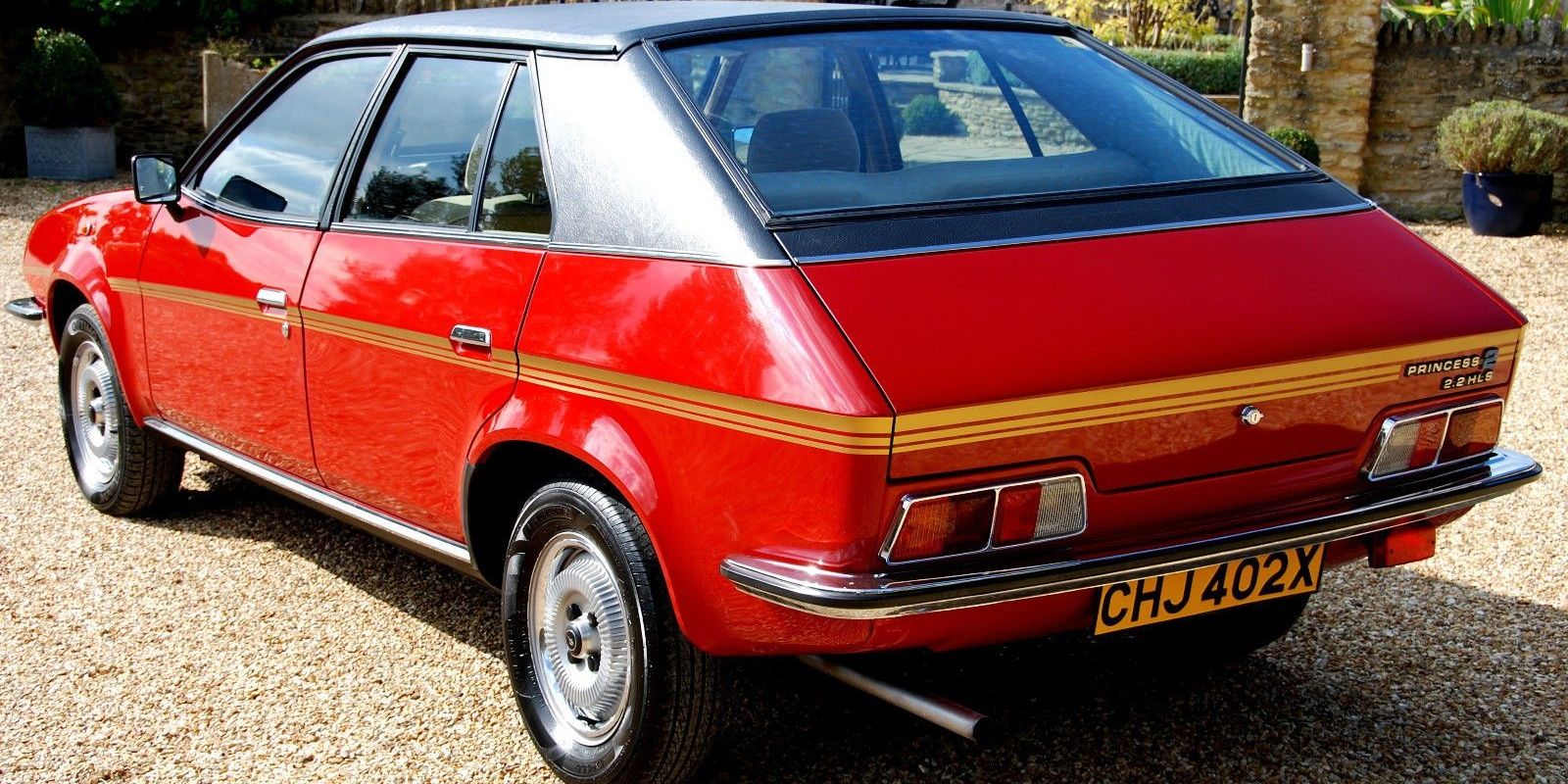 10 British Cars No One Wants To Be Associated With