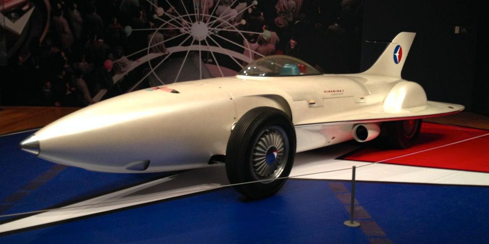 10 Weird American Cars And Their Most Unusual Feature