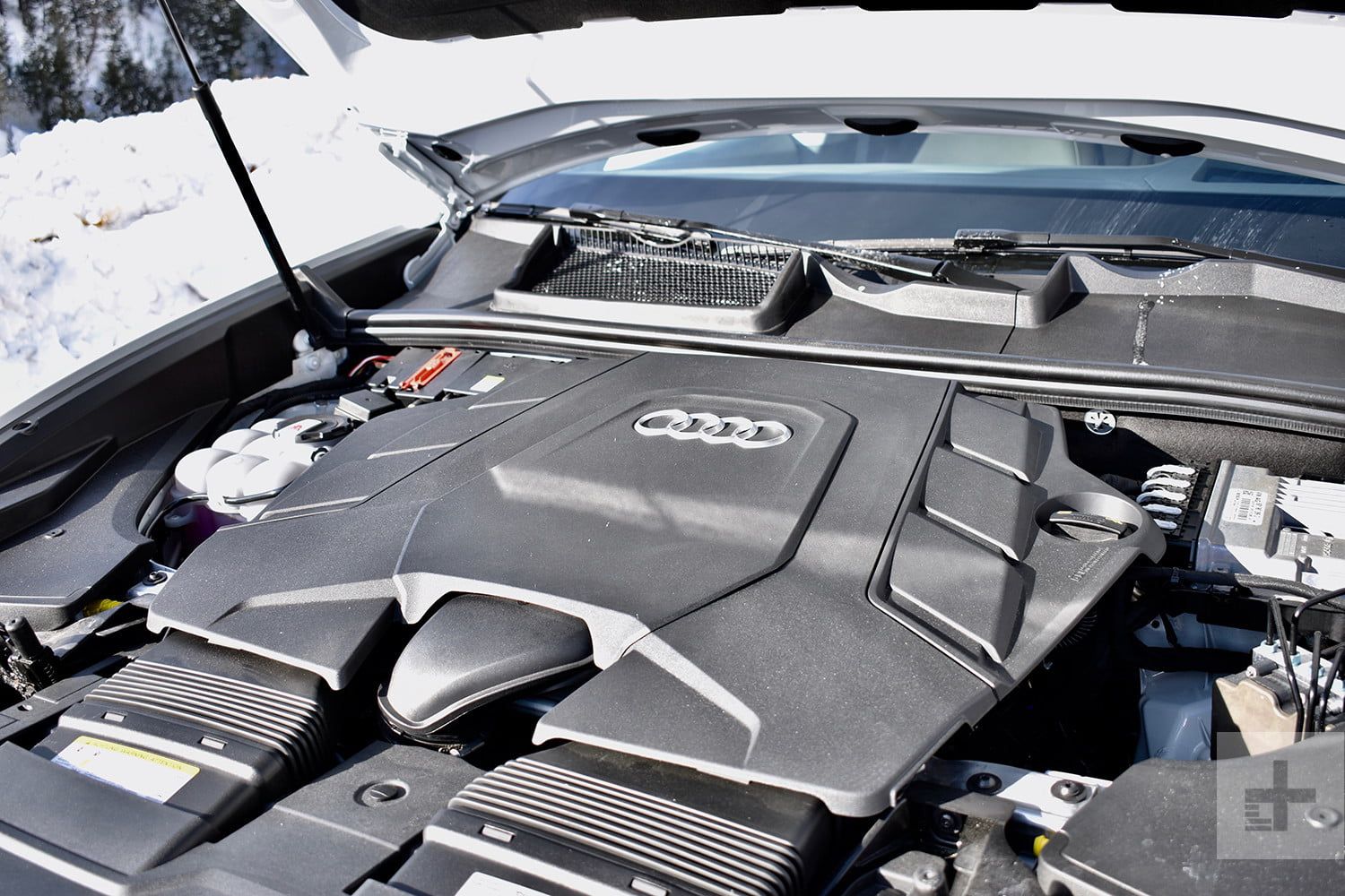 Check Out The Coolest Features And Gadgets In The New Audi Q8