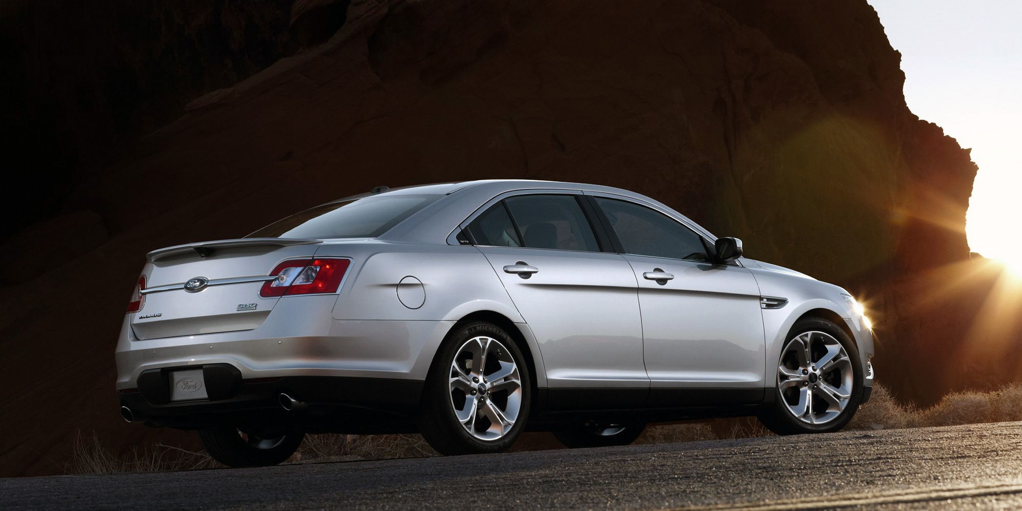 Ford Taurus SHO: Costs, Facts, And Figures