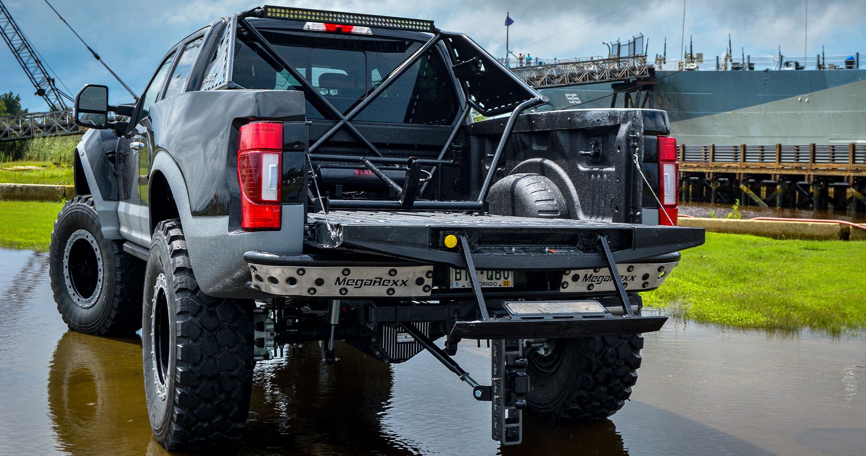 EXCLUSIVE: How MegaRexx's Bigger And Badder MegaRaptor Dwarfs The ...