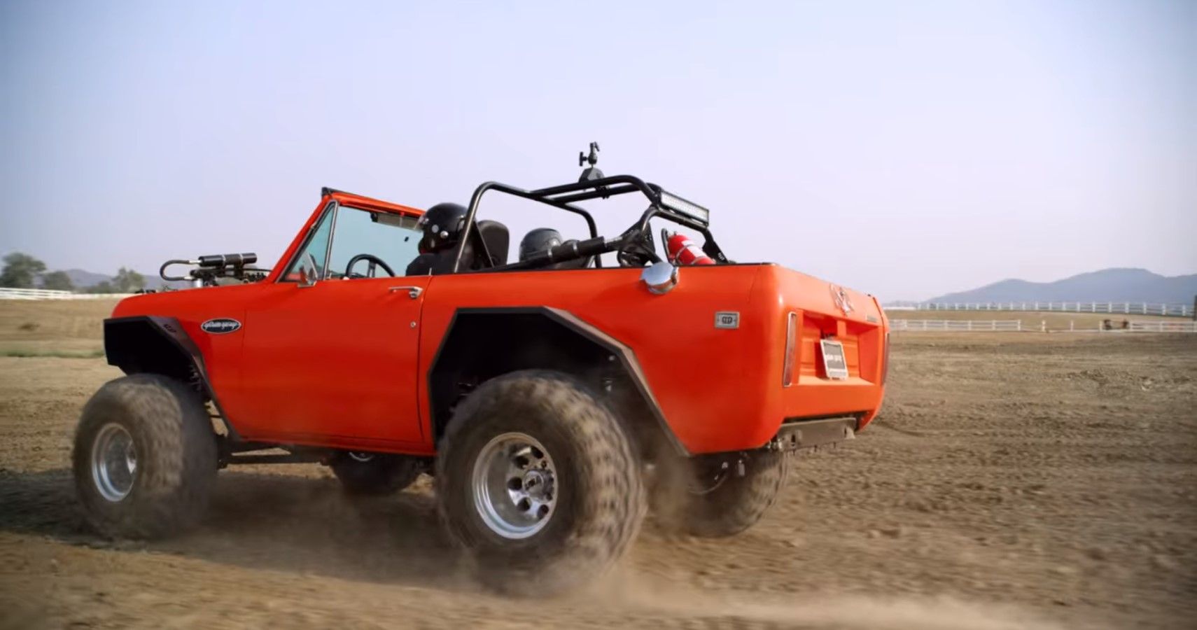 An International Scout 2 Gets Beefed Up In Car Masters: Rust To Riches