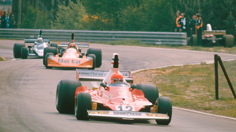 10 Fast Facts About Niki Lauda