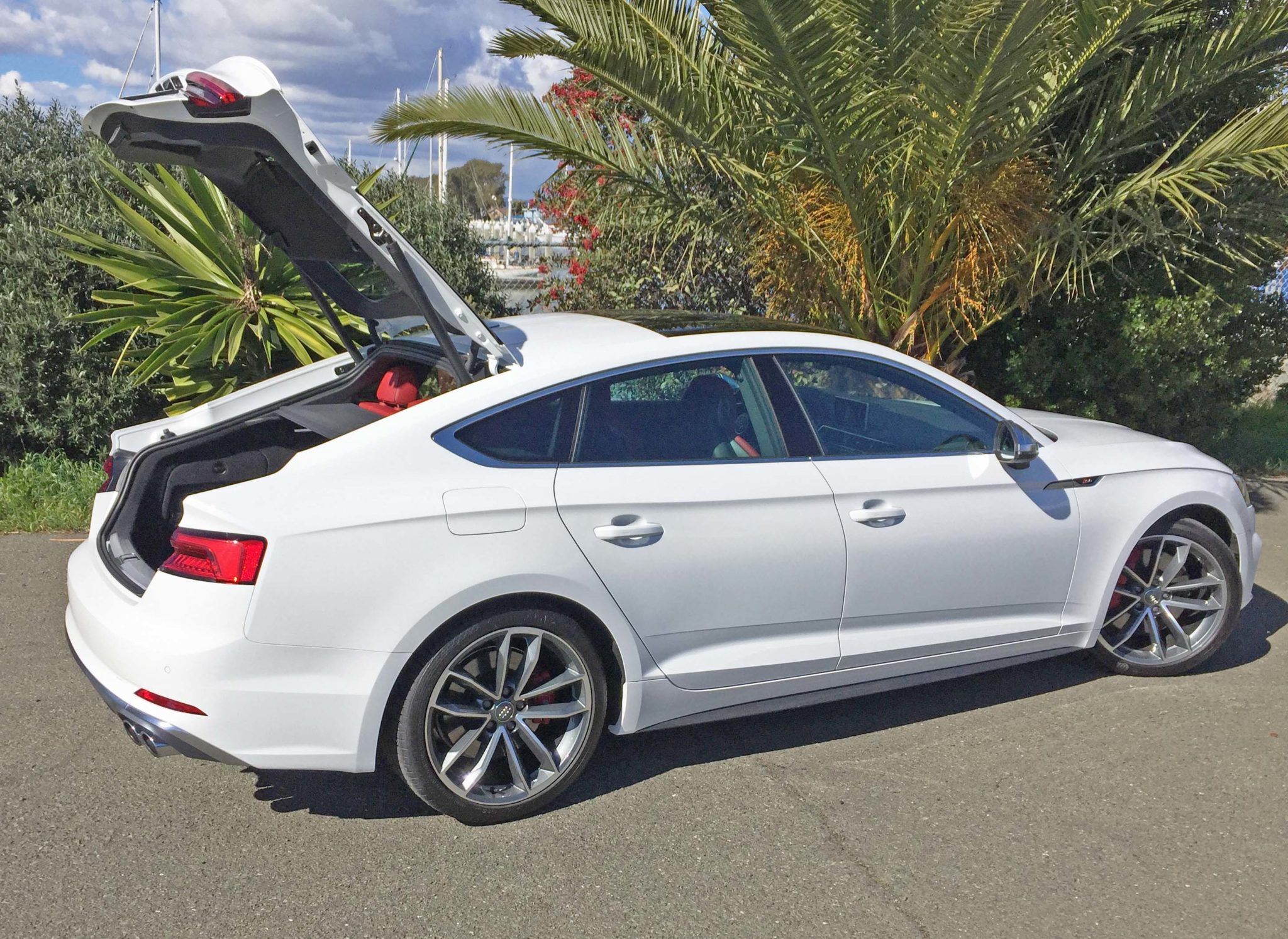 These Are The Reasons Why We Love The Audi S5 Sportback