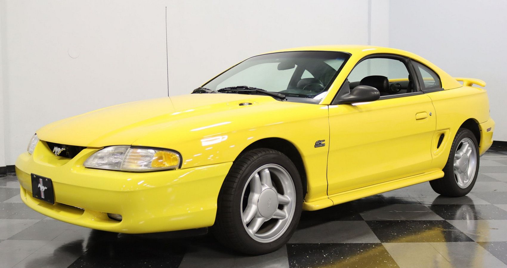 10 Best Classic Sports Cars To Buy On A Budget