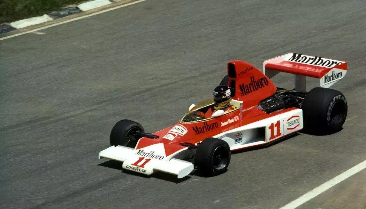 10 Fast Facts About James Hunt