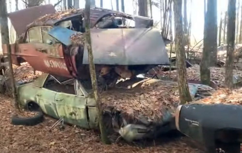 Take An Eerie Tour Of One Of The Largest Car Graveyards In The World