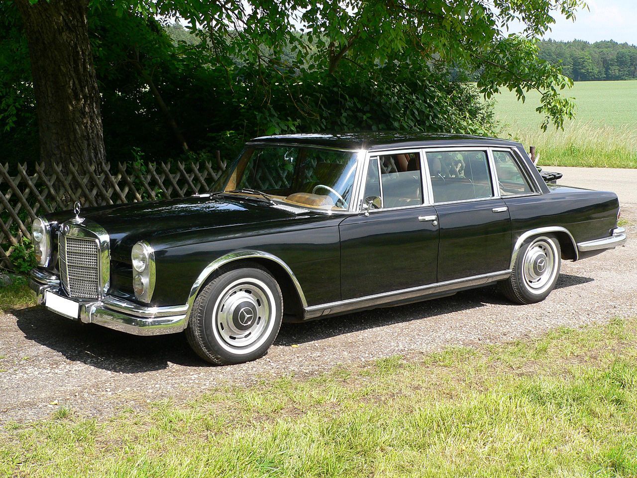 ranking-the-biggest-sedans-ever-produced