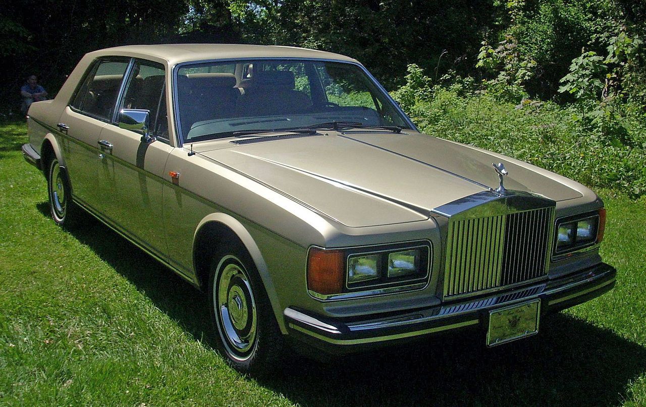 ranking-the-biggest-sedans-ever-produced