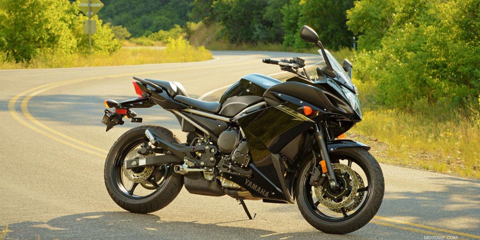 Here's What We Love About The Yamaha FZ6R
