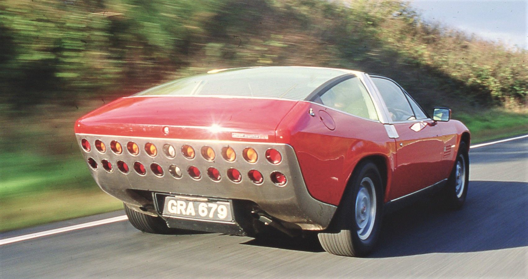 10 Classic Sports Cars That Were Beyond Weird