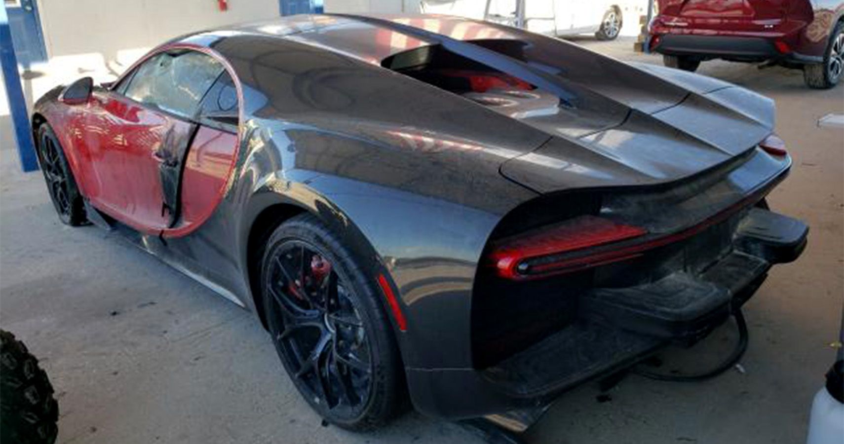 Burnt 2019 Bugatti Chiron Looks Like A Costly Repair Job