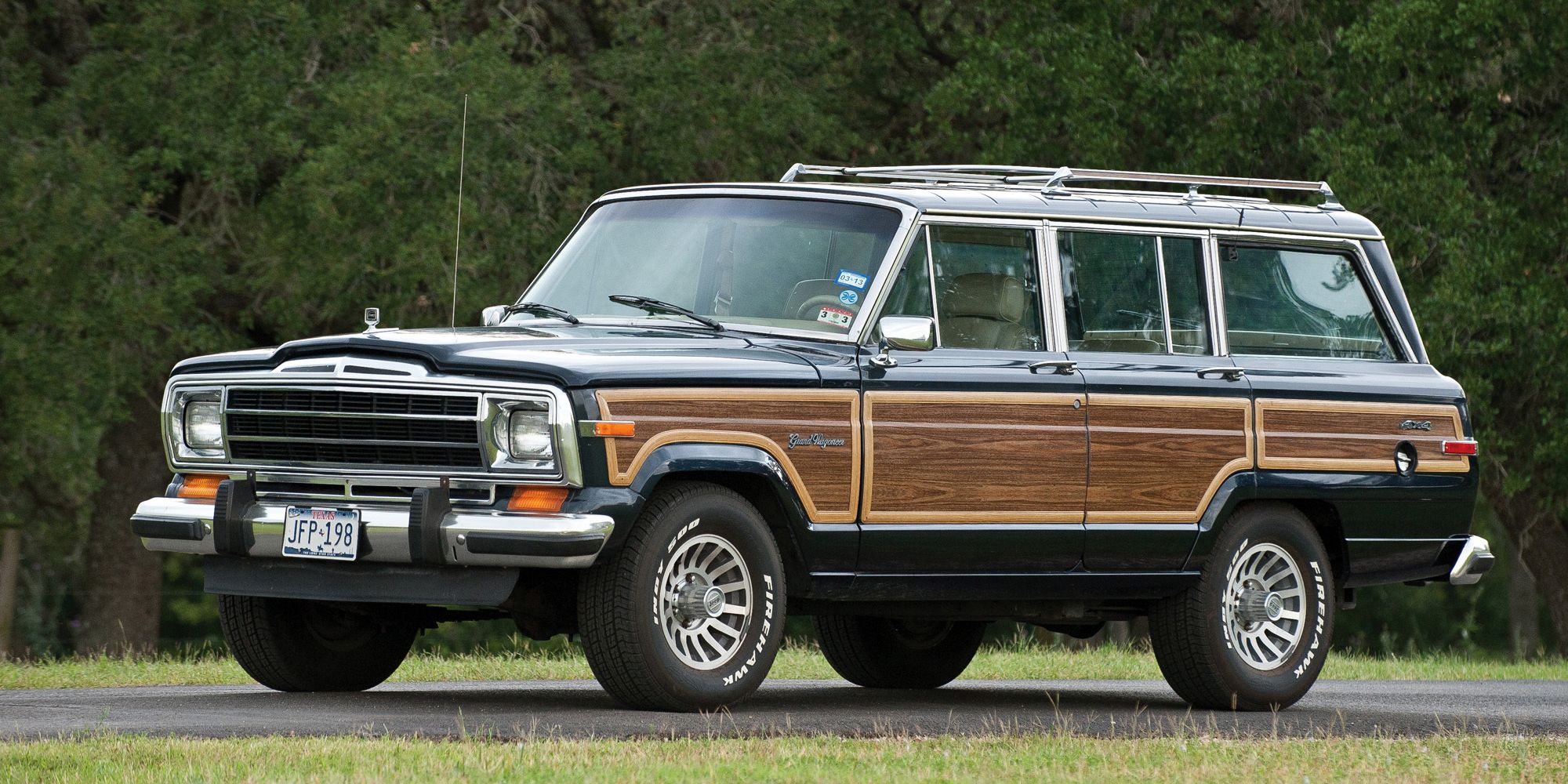 10 Cool Classic SUVs We'd Love To Take For A Spin