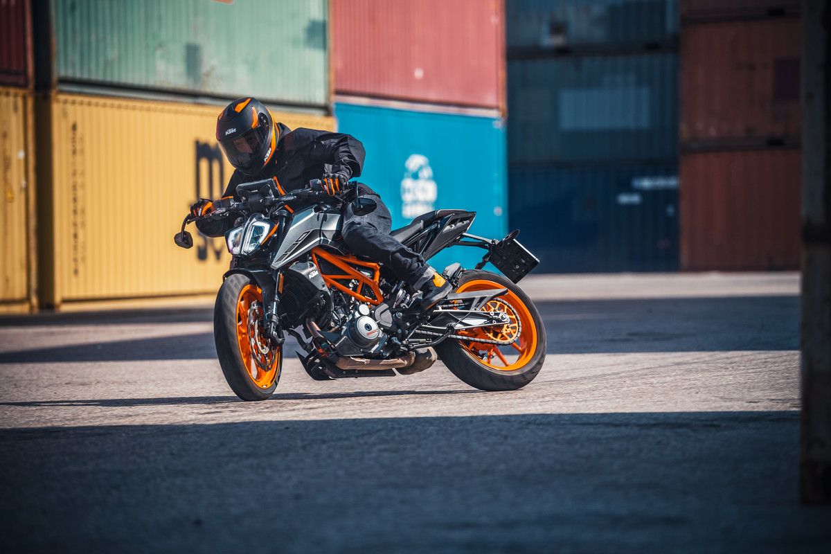 10 Things We Love About KTM Street Bikes