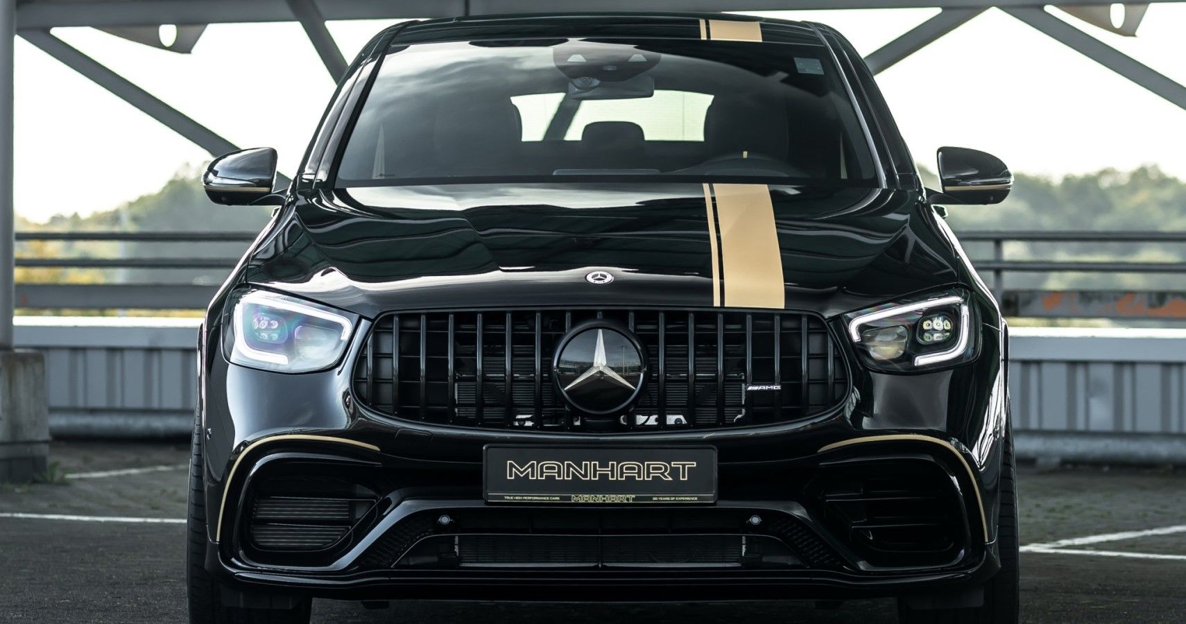 Manhart Shows Us That A 700 HP Merc-AMG GLC 63 S Coupe Is Normal