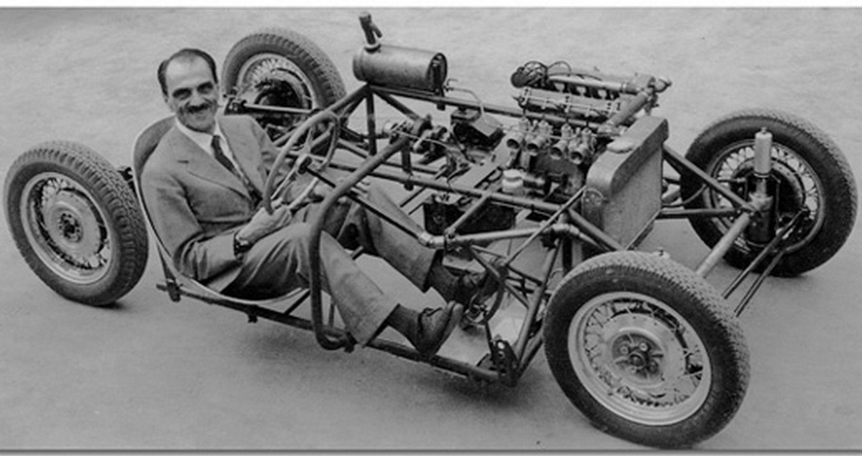 10 Classic Sports Cars That Were Beyond Weird