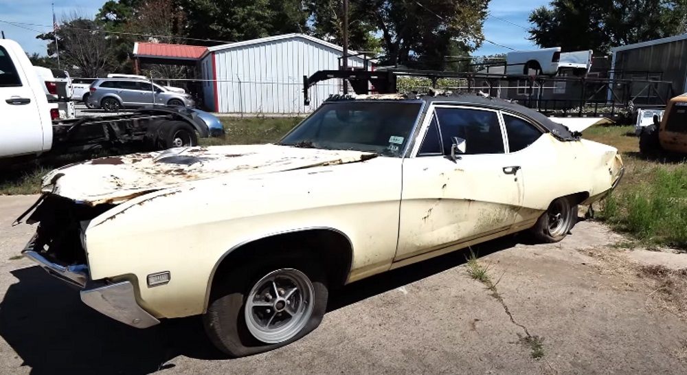 Watch Dennis Collins’ Ford Bronco Fail