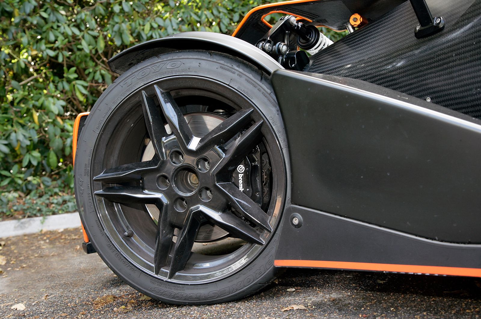 10 Reasons Why Every Gearhead Should Drive The KTM X-Bow
