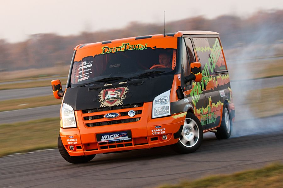 10 Obscure Cars That Are Surprisingly Good At Drifting
