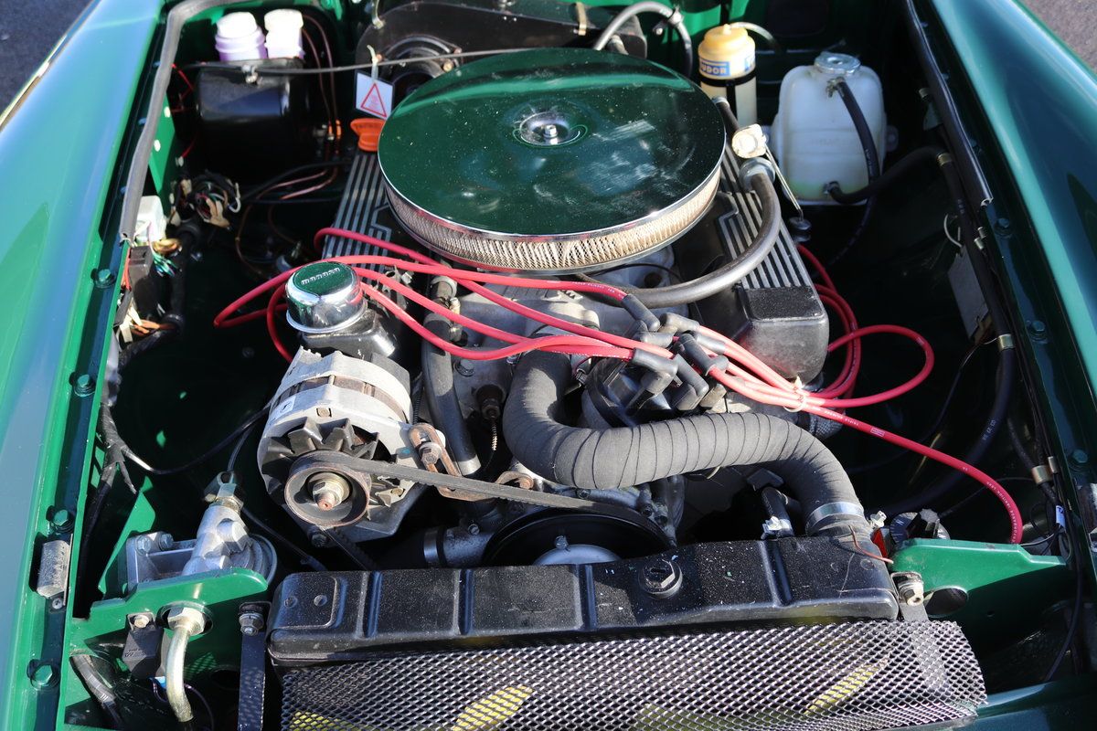 10 Things Everyone Forgot About The MG B GT V8