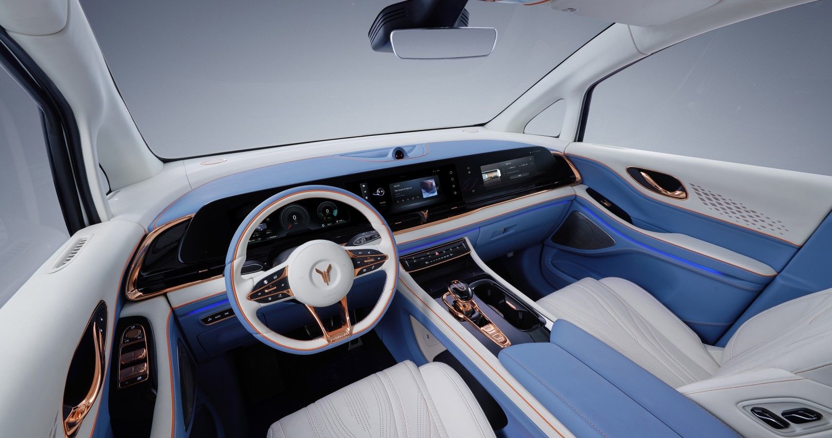 The Voyah Dreamer Is One Of The World's Fastest Minivans