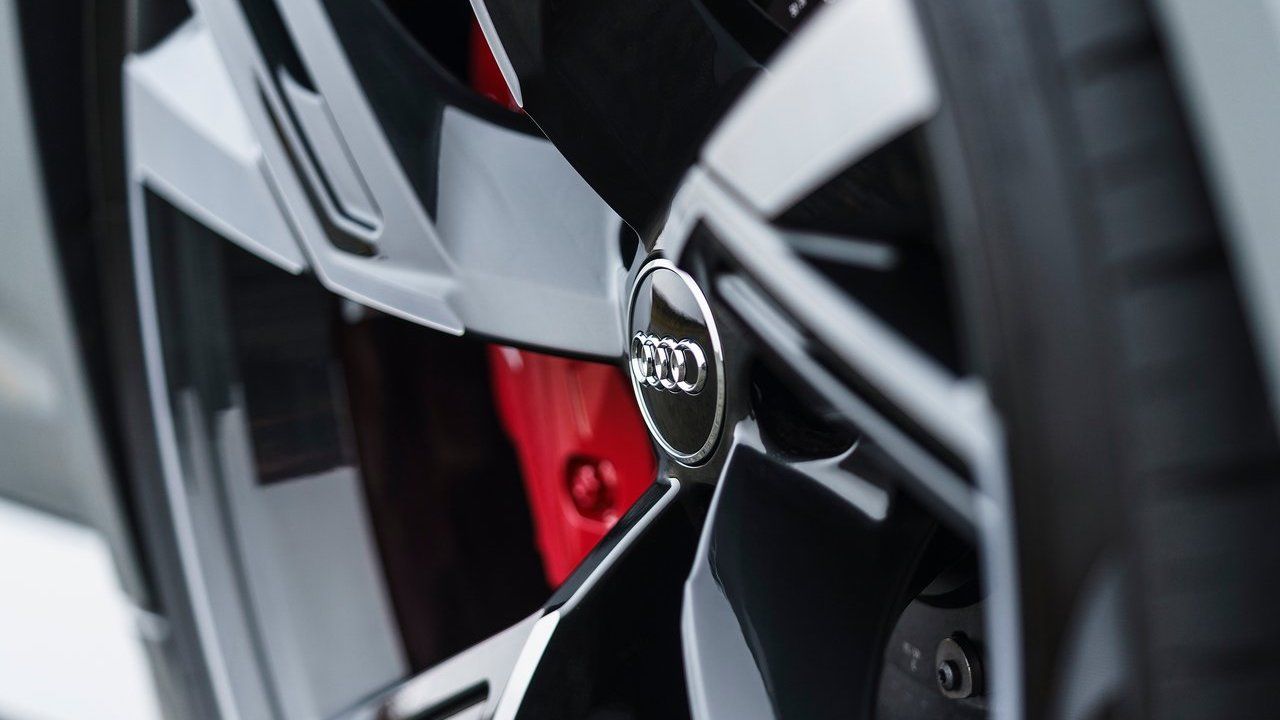 Here's Why The Audi RS6 Avant Is The Coolest Wagon In 2021