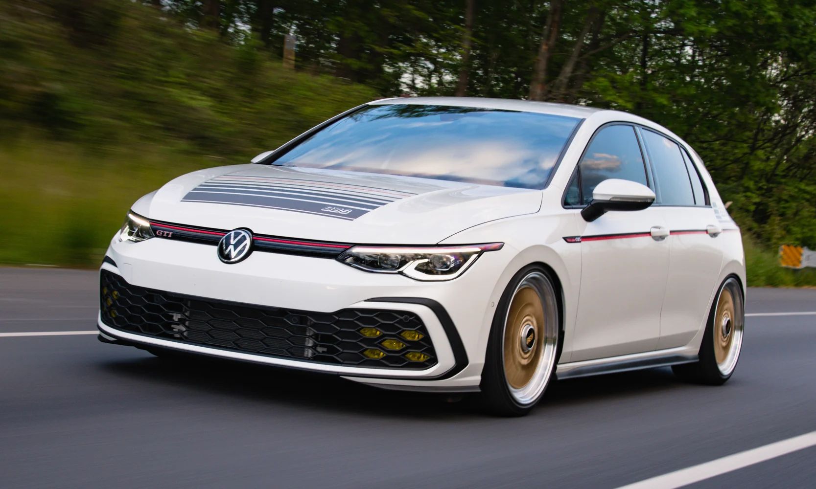 10 Performance Rims That Look Great On Any Sports Car