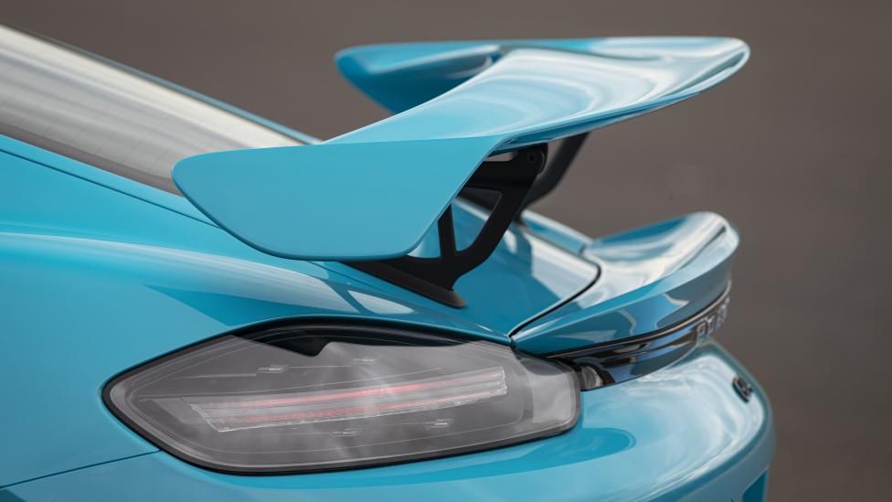 10 Things We Love About The Porsche Cayman GT4