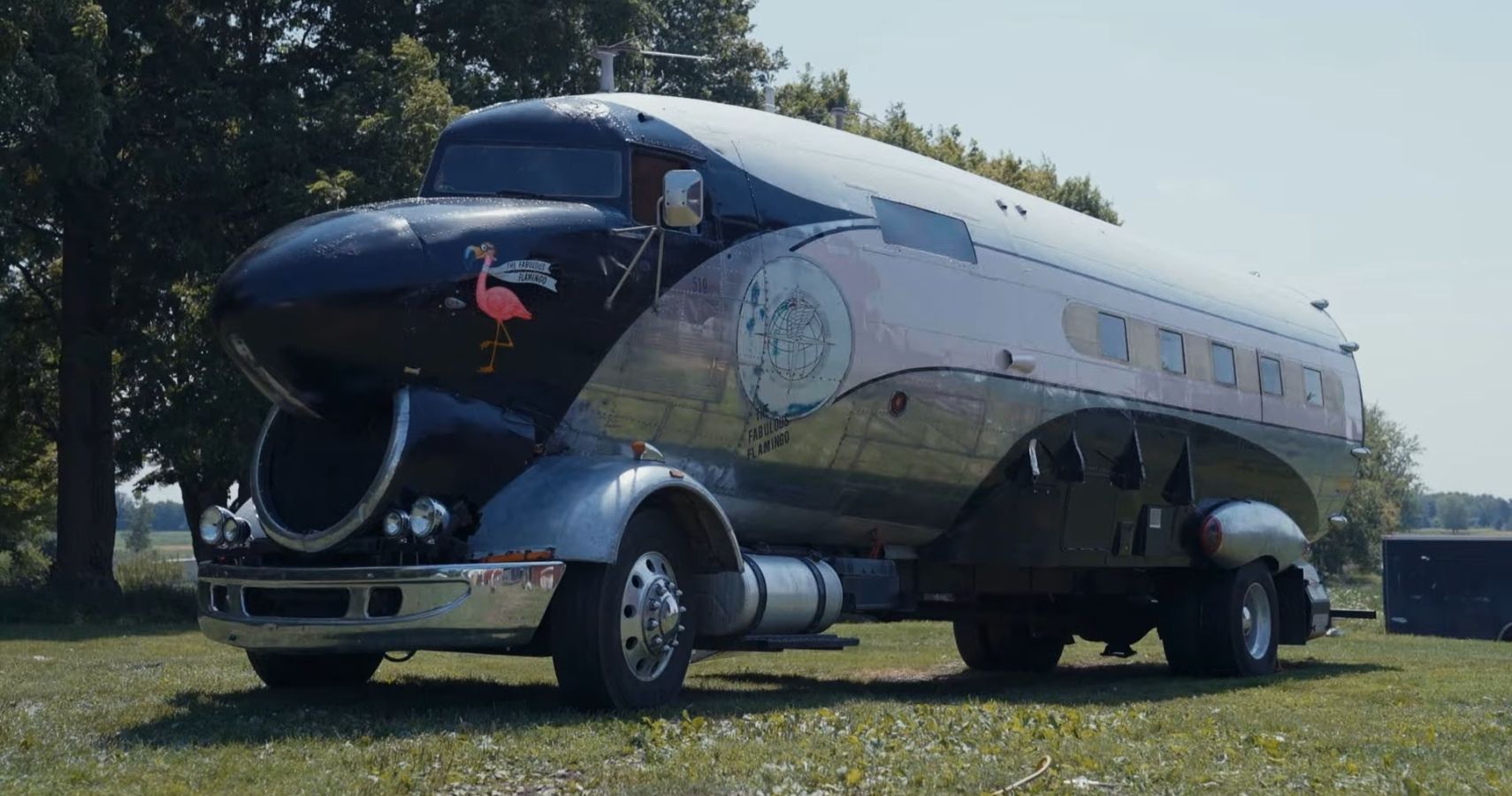 Military Aircraft Turned Into RV Using 'Hillbilly Scientific' Methods