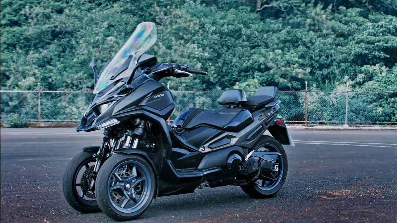 Here Are The Best Three-Wheeled Motorcycles On The Market