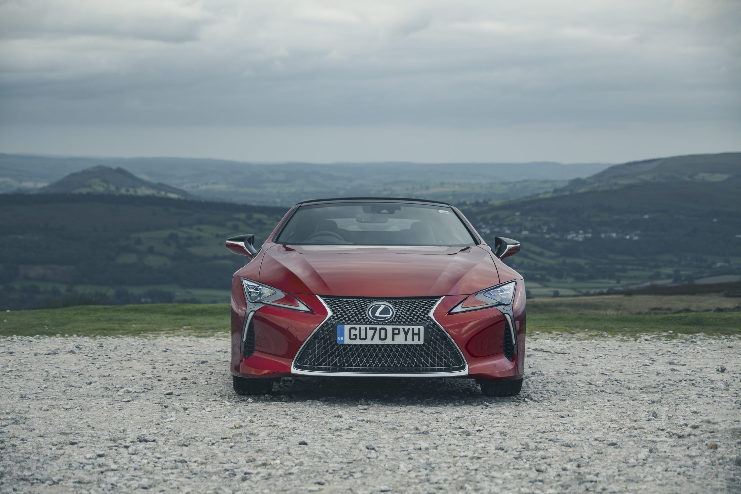 Here's What You Need To Know Before Buying A Lexus LC 500 Convertible