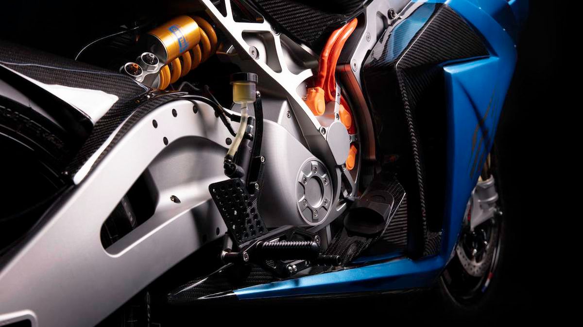 8 Reasons Why We Like The Lightning Strike Electric Motorcycle (2 ...