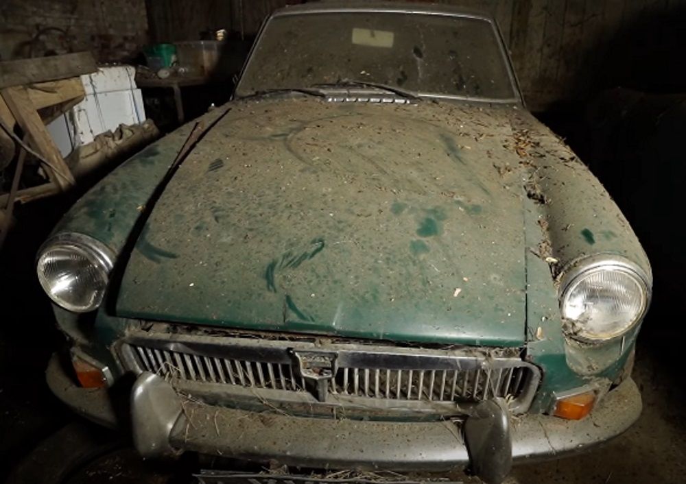 Epic Barn Find Reveals Dozens Of Classic British Cars